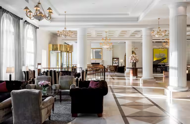 Grand Hotel Vilnius, Curio Collection by Hilton | imt.fi